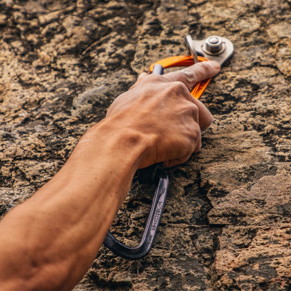 3 Ways To Set Up a Top Rope Anchor