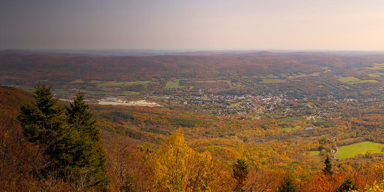 Boston’s Best Leaf-Peeping Hikes