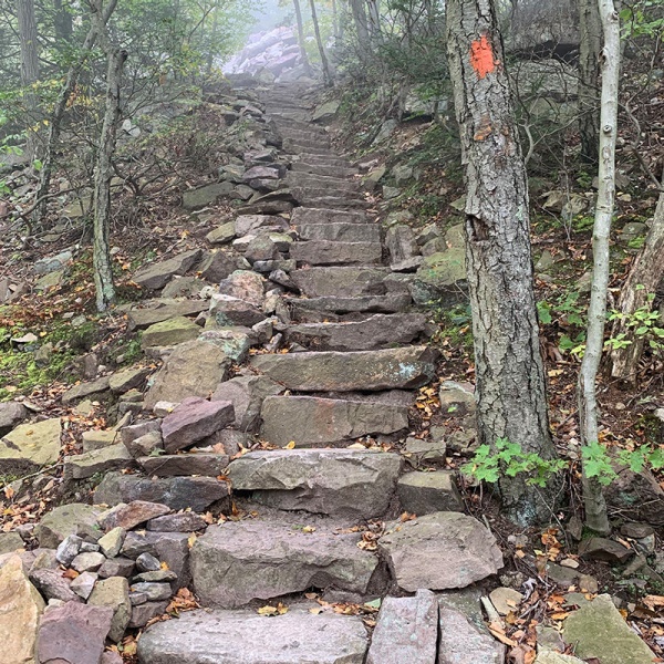 Hiking the Thousand Steps Standing Stone Trail